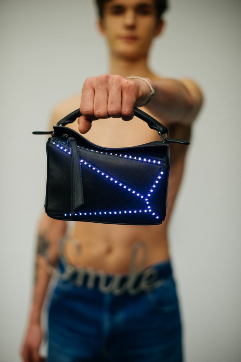 A Brief History of Loewe’s ‘It’ Bag, The Puzzle Bag - Smudge Report