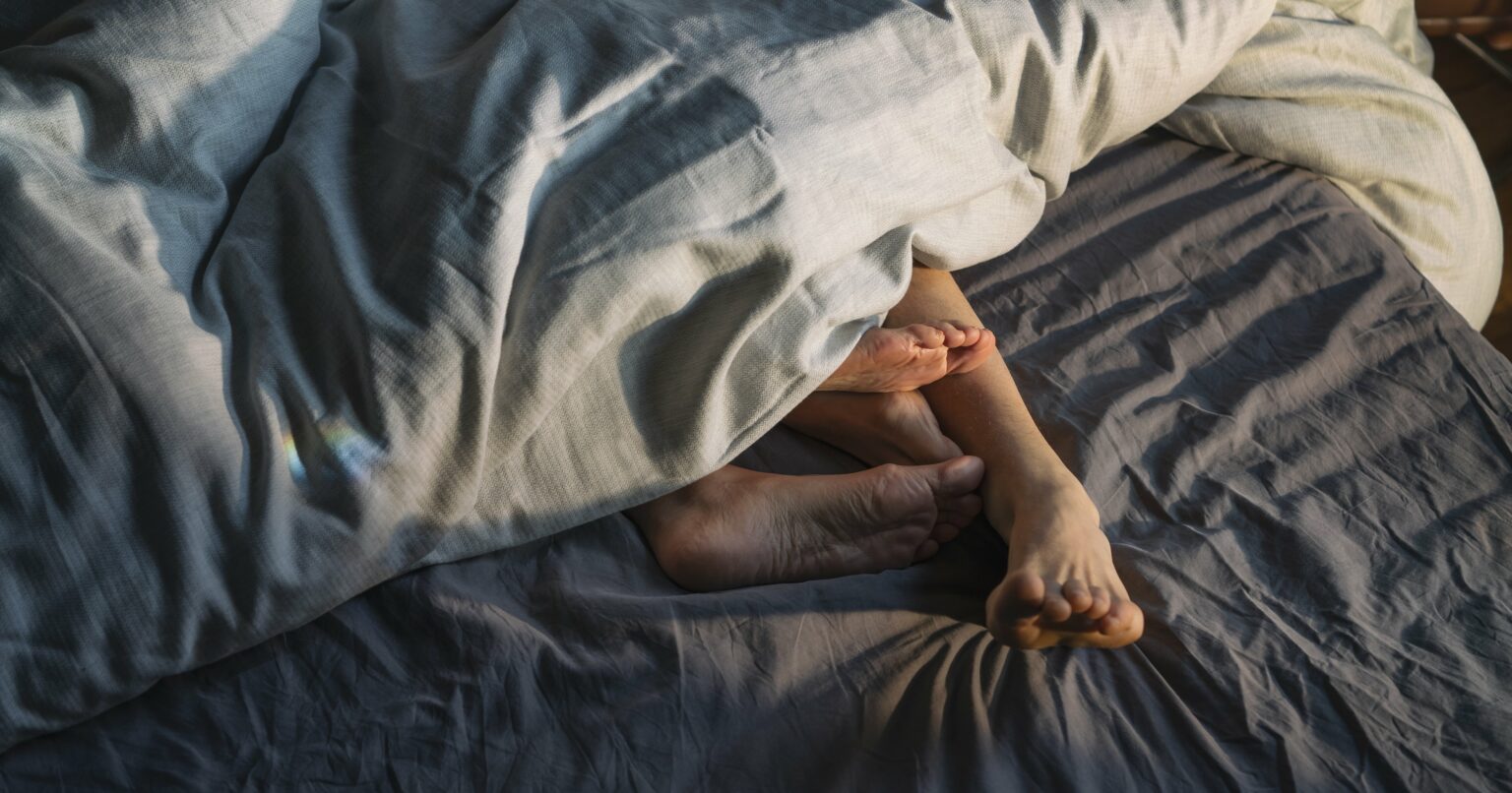 Your Guide to Giving Really Good Cunnilingus, According to Sex Experts - Smudge Report