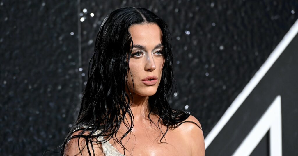 We Clicked on Katy Perry’s QR Code Tattoo - Smudge Report