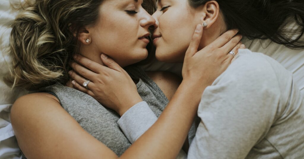 The Best Oral-Sex Positions, According to a Sexologist - Smudge Report