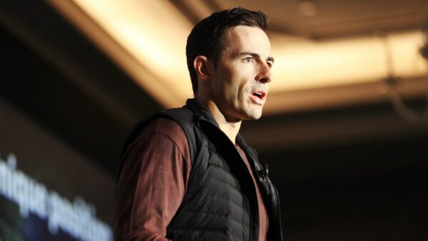 Lululemon CEO Salary: Calvin McDonald’s Pay Package Totals $14.6M for ...