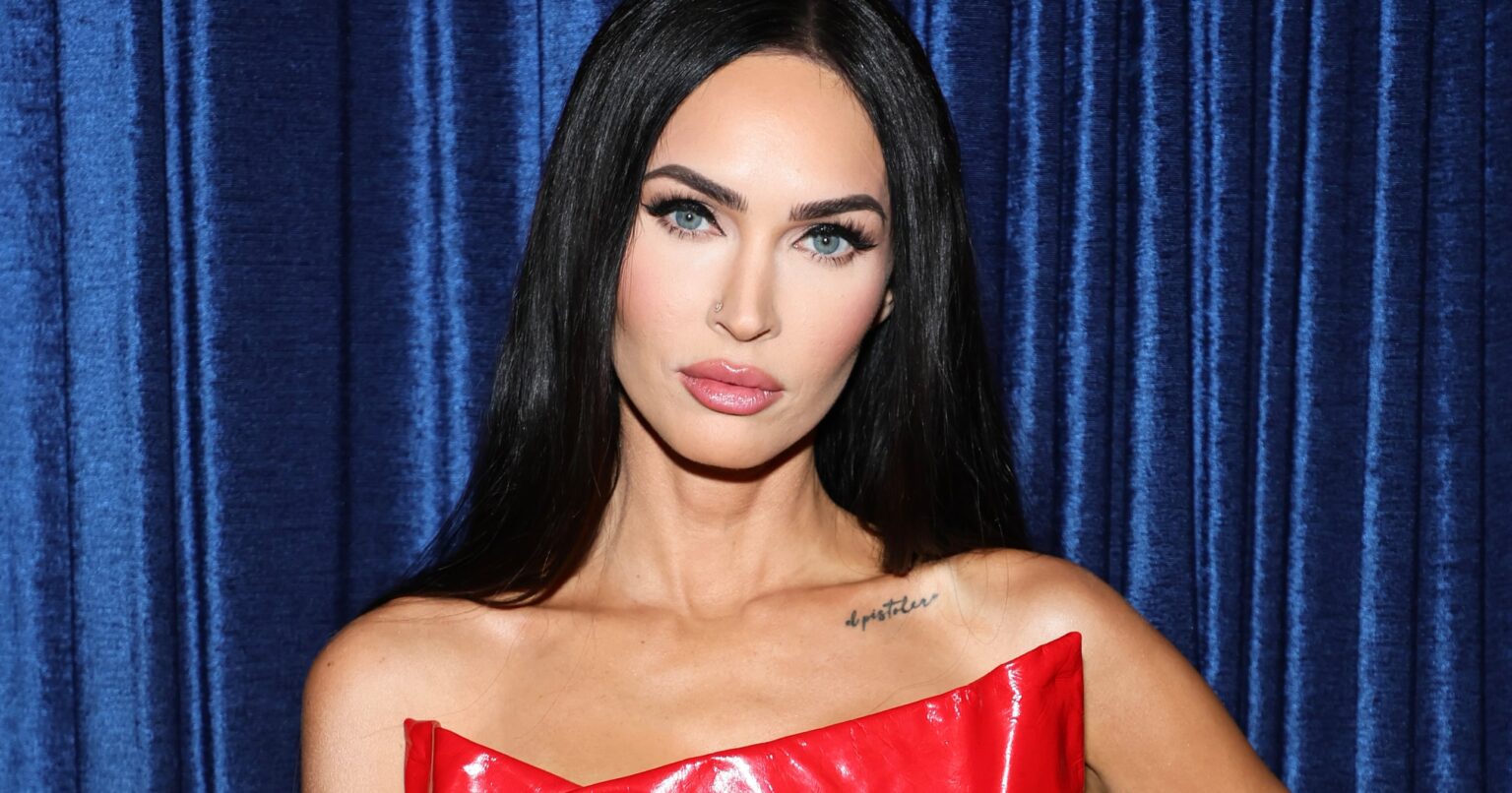 Megan Fox's Chrome Gem Nails Are Better Than Jewelry - Smudge Report