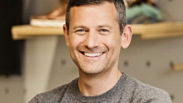 Stitch Fix Bounces Back With Second-straight Quarter of Sales Growth ...