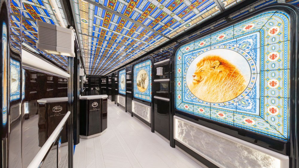 Casa Stefano Ricci Lands in Singapore - Smudge Report